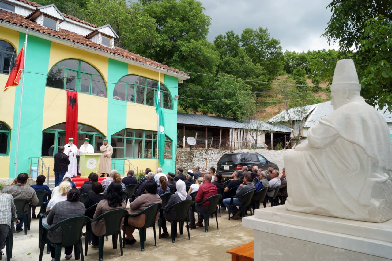 The pilgrimage takes place in the tekke of Bllaca - Kryegjyshata ...